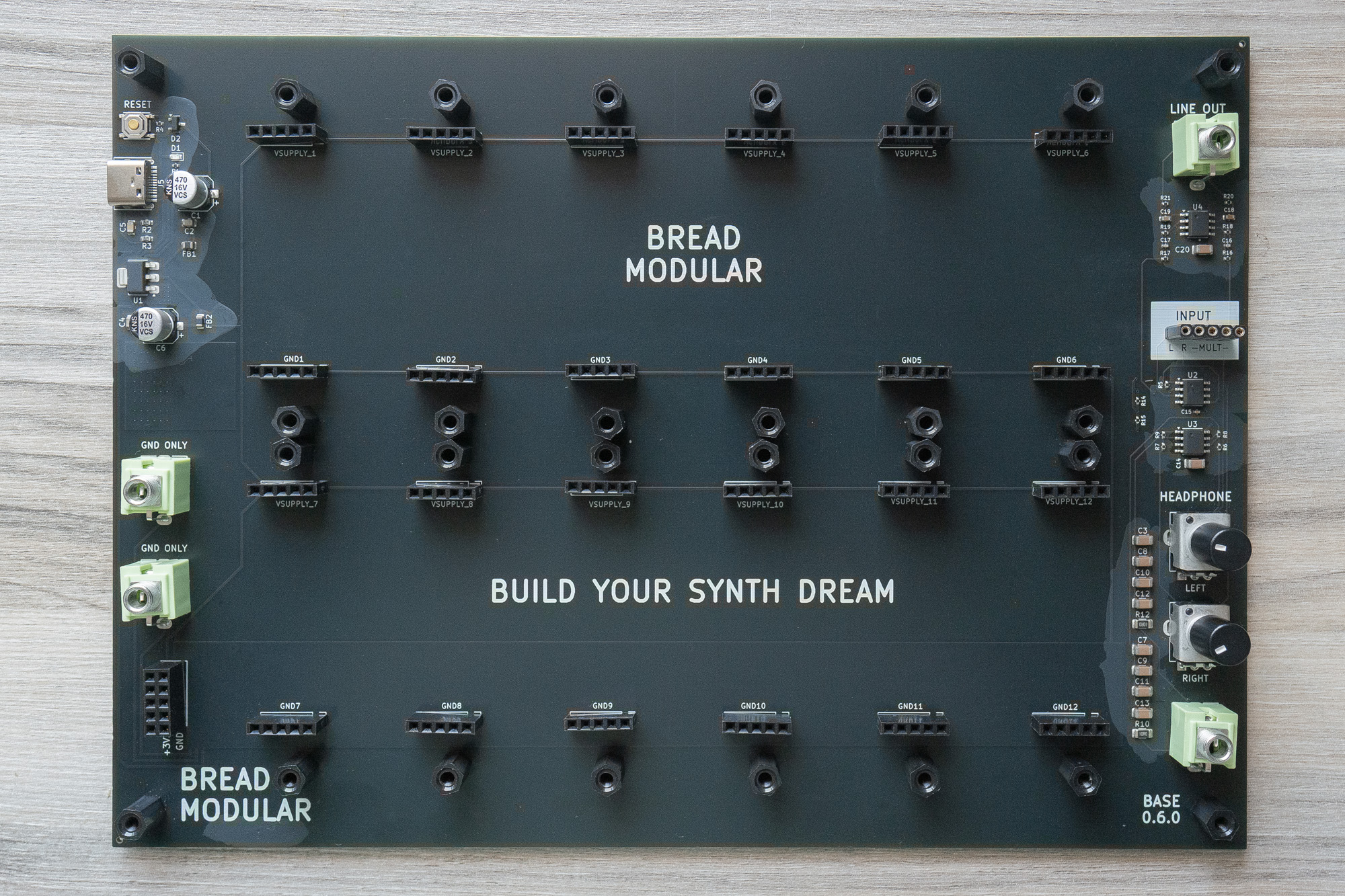 Base | Bread Modular